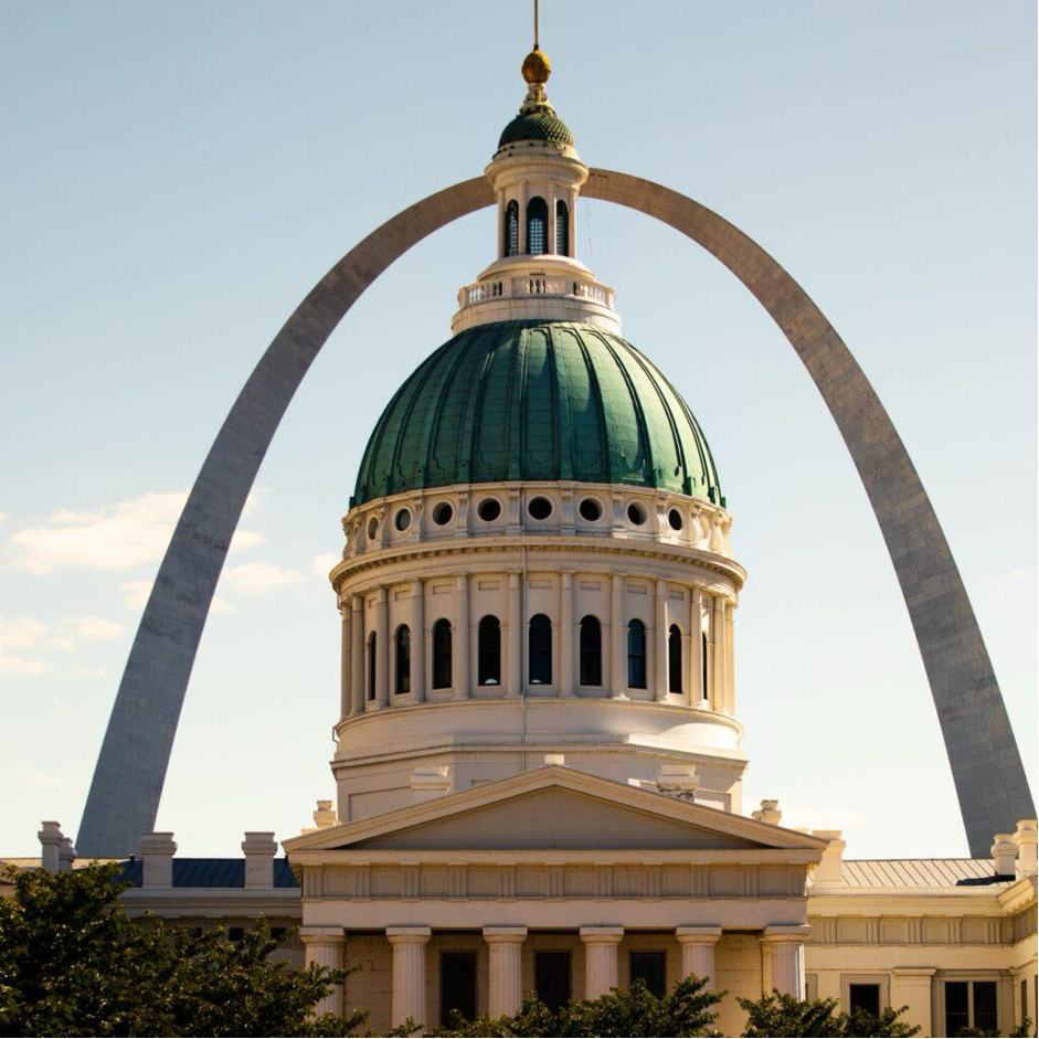 St Louis’ Must-See Attractions: A Guide